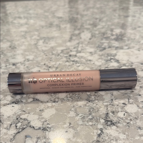 Urban Decay | Makeup | Urban Decay Optical Illusion Complexion Primer ...